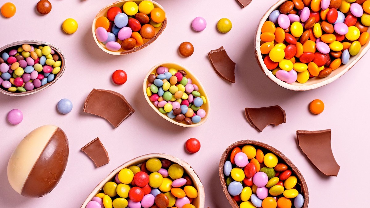 Como fazer ovo de Páscoa caseiro Confeiteira ensina jeito fácil e rápido