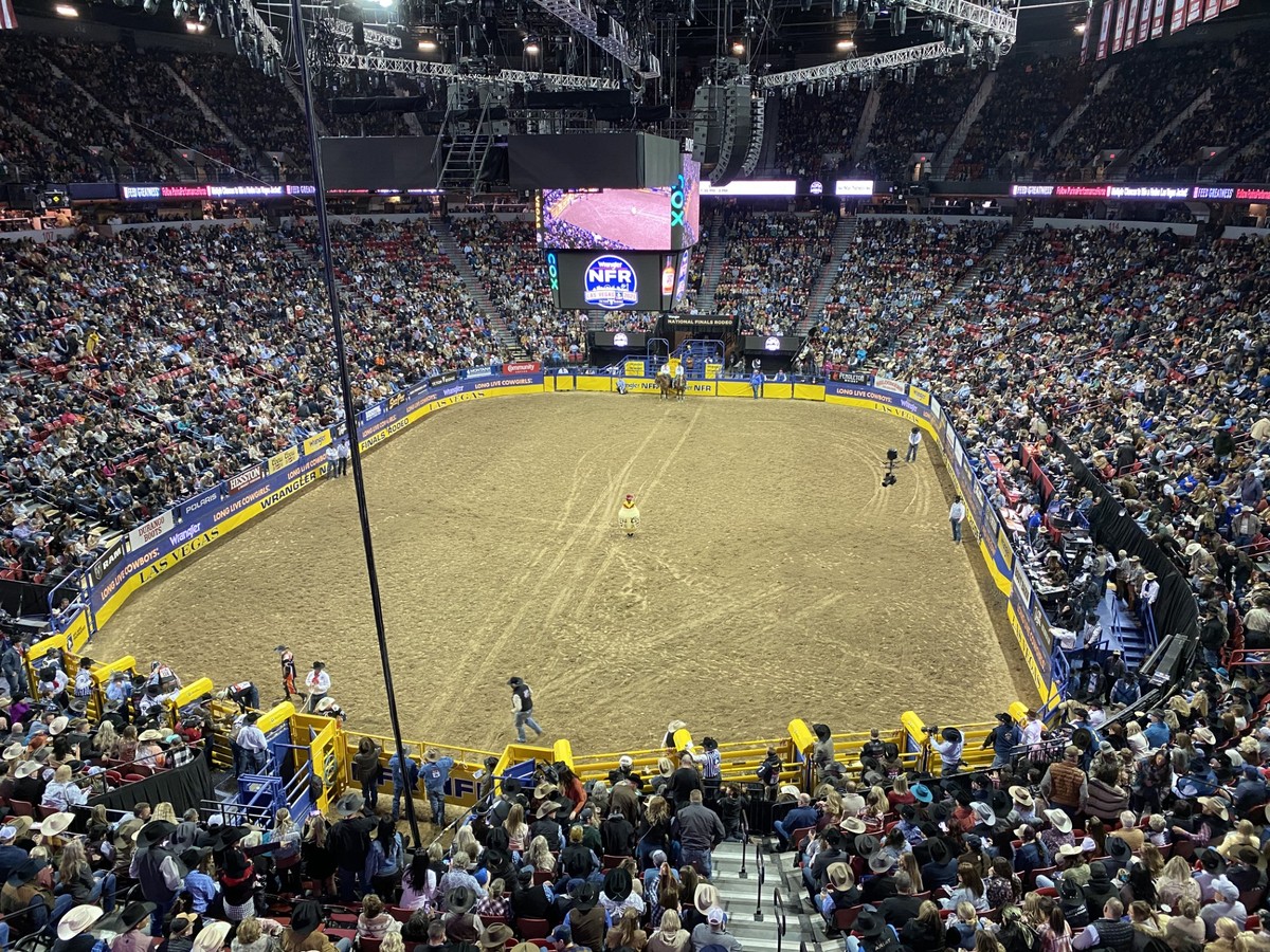 Após adiamento do 1º round, National Finals Rodeo começa nesta sexta ...