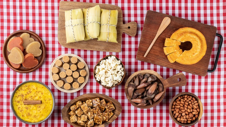 Comidas típicas de São João: aprenda a fazer as principais receitas