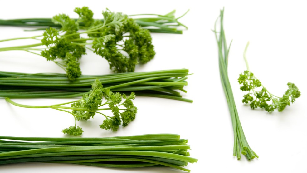 O que é cheiro-verde? Entenda o que vai no tempero