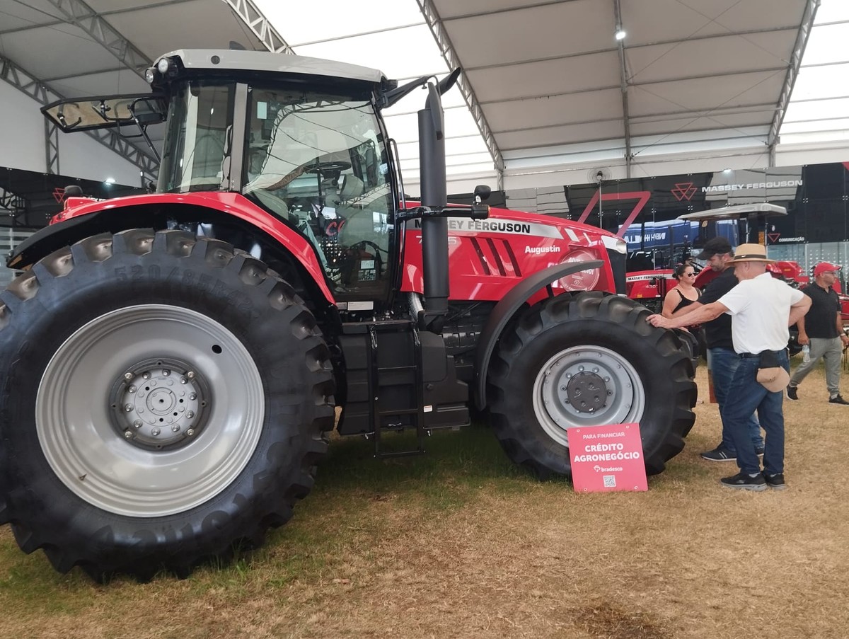 Receita de vendas de máquinas agrícolas caiu 1,8% em setembro, diz Abimaq