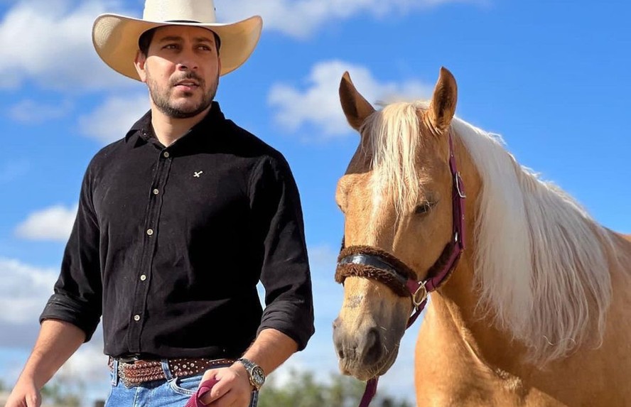 Ex-BBB Caio Afiune lança série de vídeos para mostrar rotina no campo