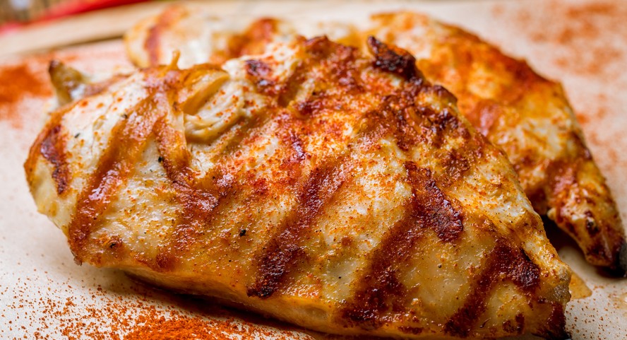 Como fazer peito de frango na air fryer: uma opção fácil e prática