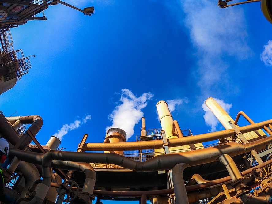 Com açúcar em baixa, usinas de cana ‘viram a chave’ para o etanol