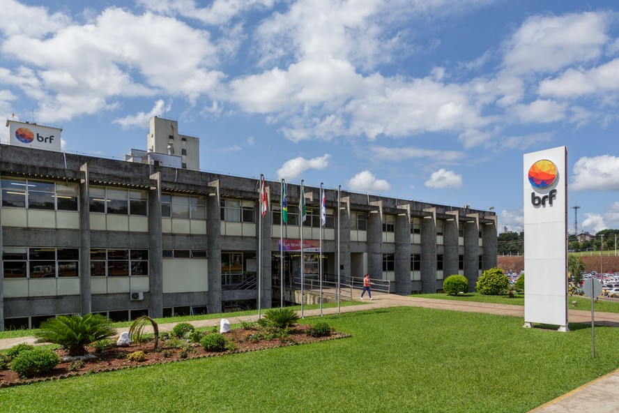 BRF está preparada para pagar dividendos e cogita investir na operação