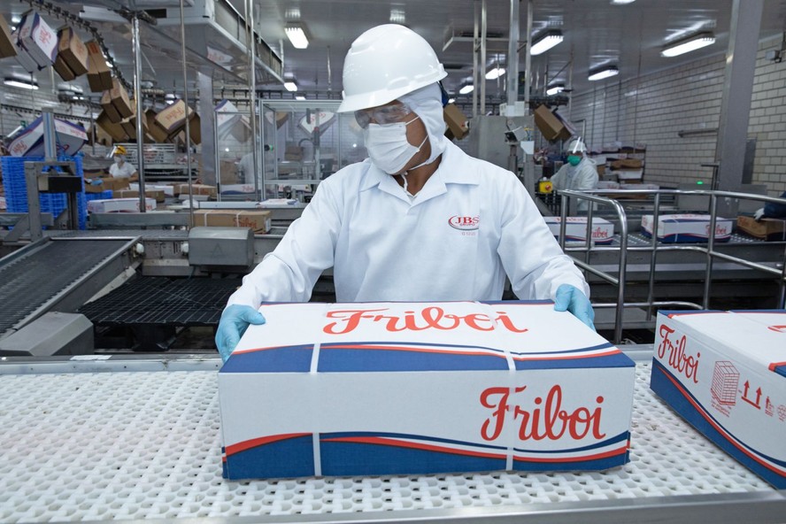 A previsão da JBS para - enfim - concluir sua dupla listagem