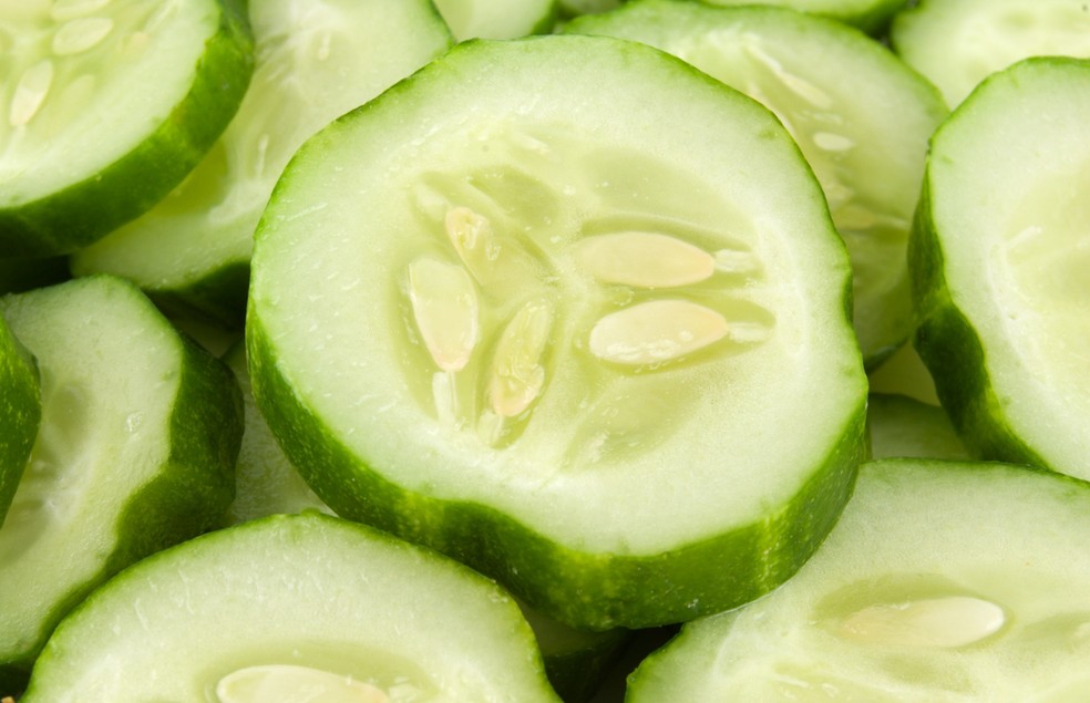 Da pele aos ossos: descubra 8 benefícios do pepino para a saúde