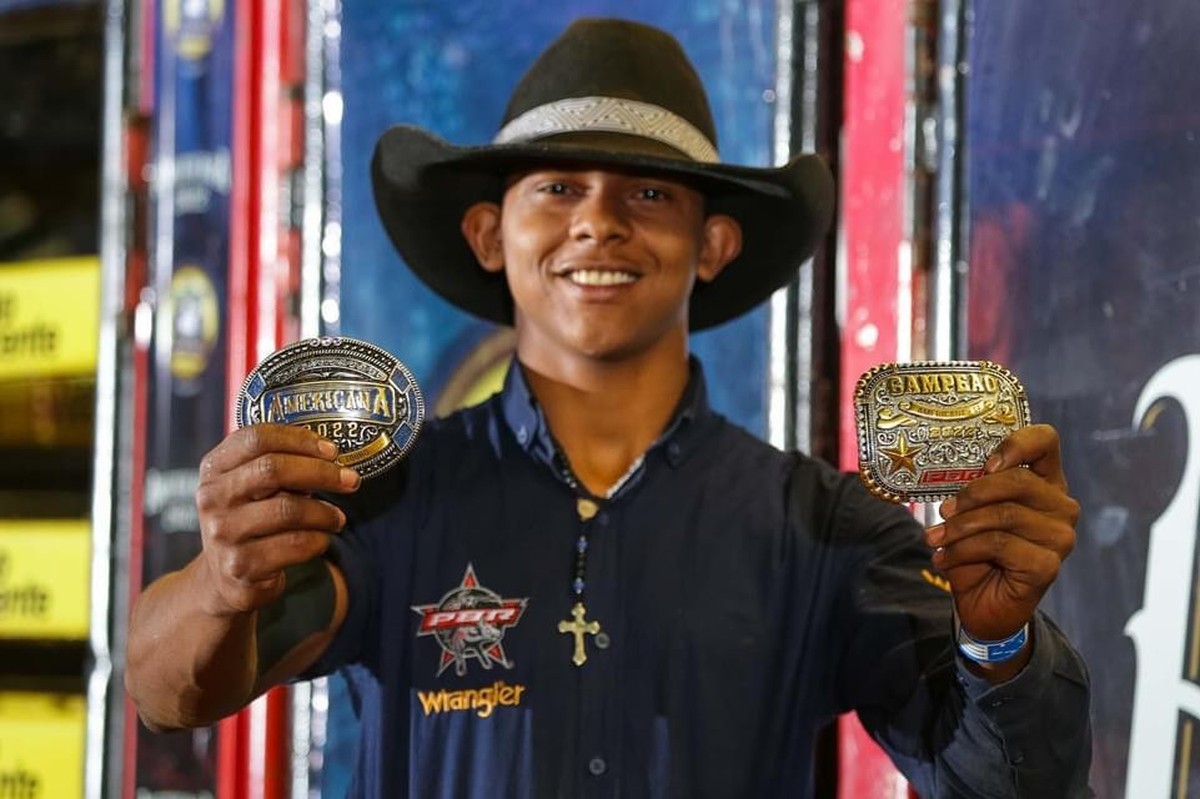 Campeão de rodeio em touros da PBR Brazil estreia nas arenas internacionais