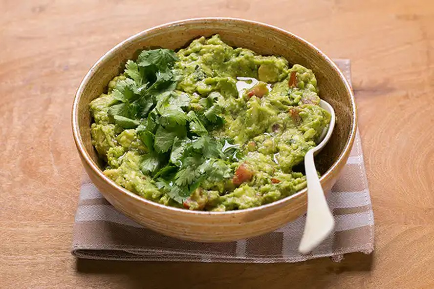Como fazer guacamole