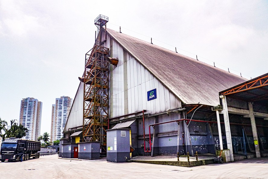 ADM anuncia programa de agricultura regenerativa no Brasil